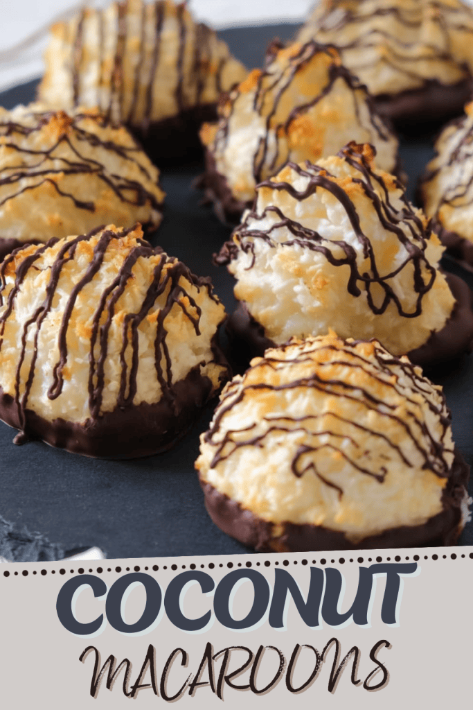 5-Ingredient Chewy Coconut Macaroons - Insanely Good