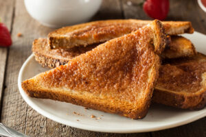 14 French Toast Toppings (from Savory to Sweet) - Insanely Good