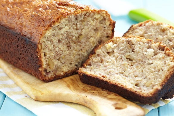 Bisquick Banana Bread Recipe - Insanely Good