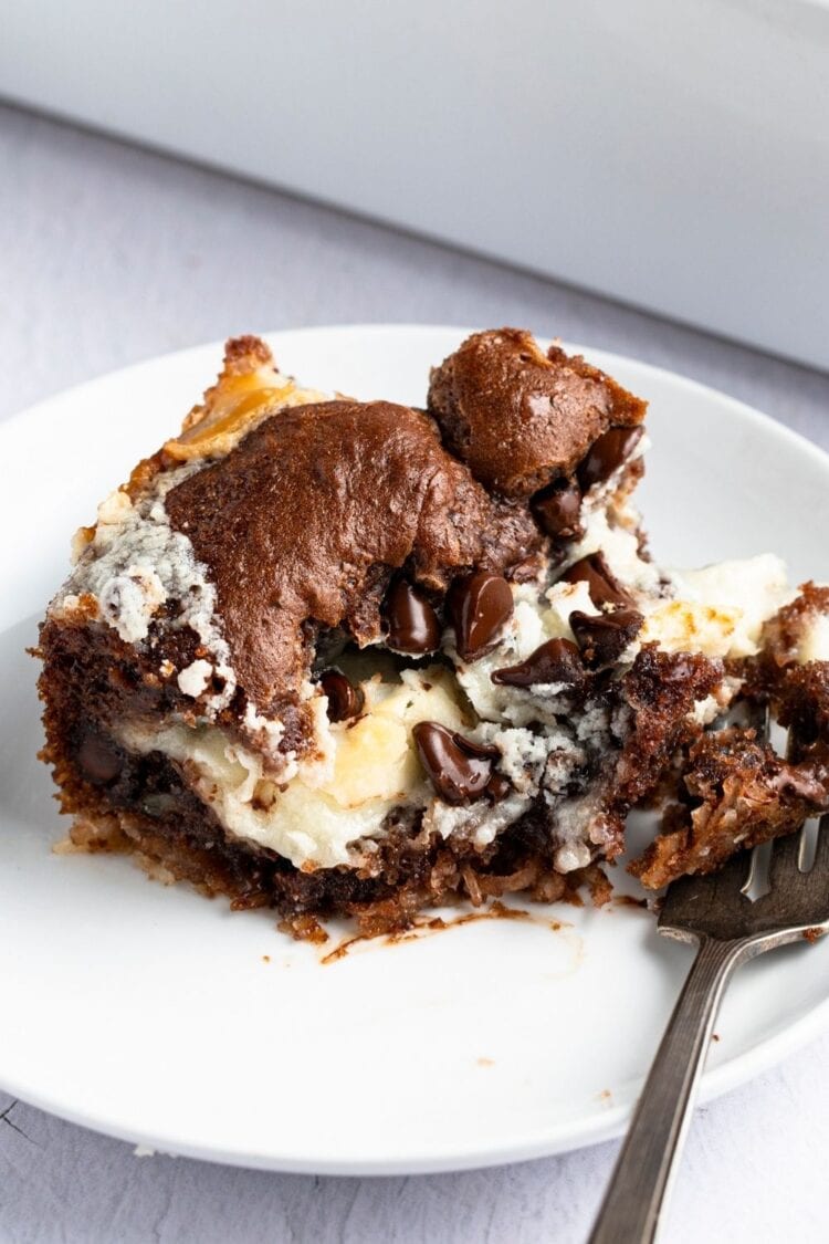 Earthquake Cake - Insanely Good