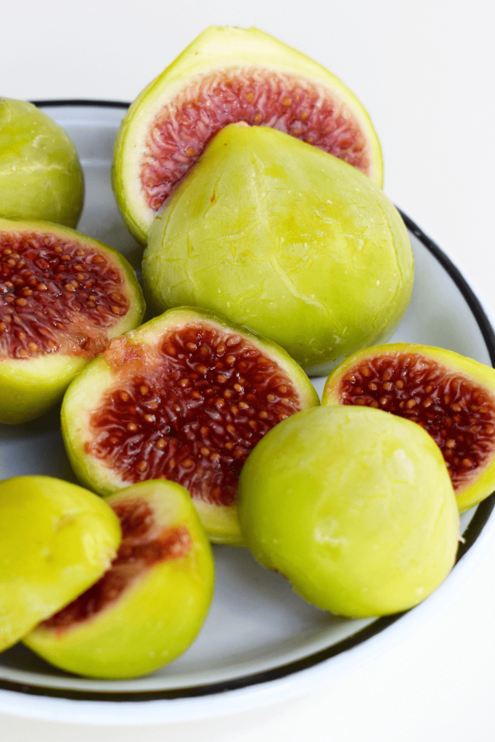 20 Fruits That Start With D - Insanely Good