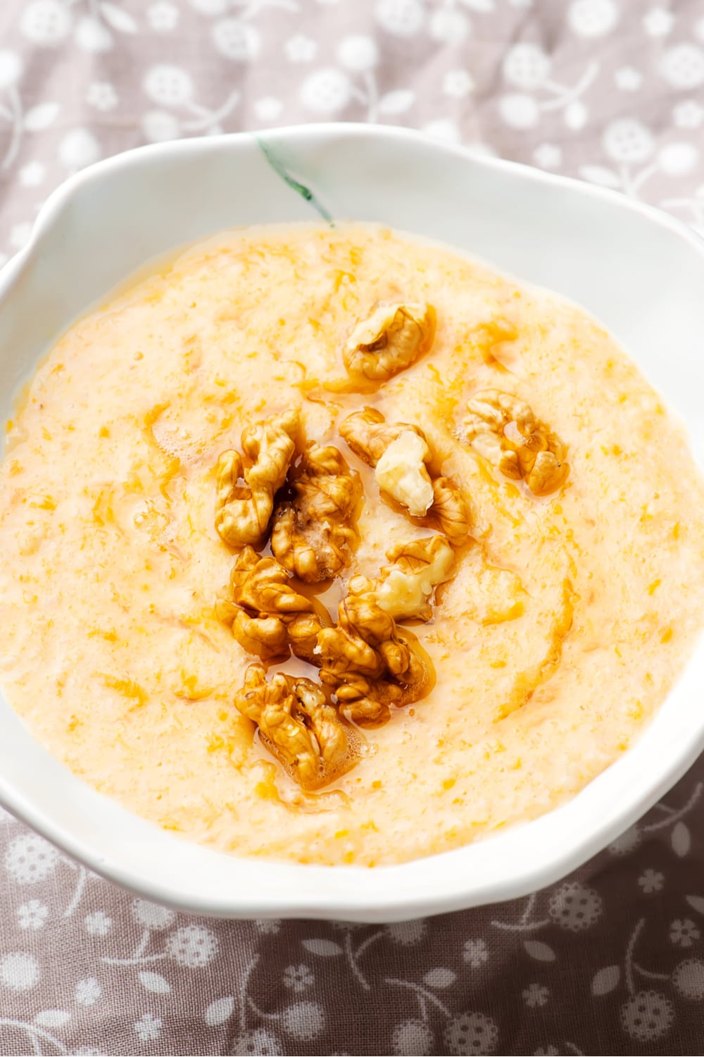 30 Best Oatmeal Toppings - Insanely Good