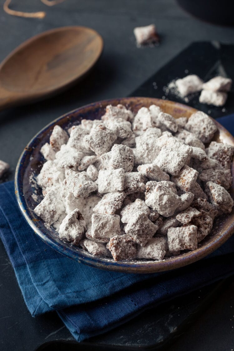 10 Powdered Sugar Recipes to Try - Insanely Good