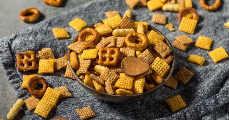 30 Best Chocolate Snacks To Curb Your Cravings - Insanely Good