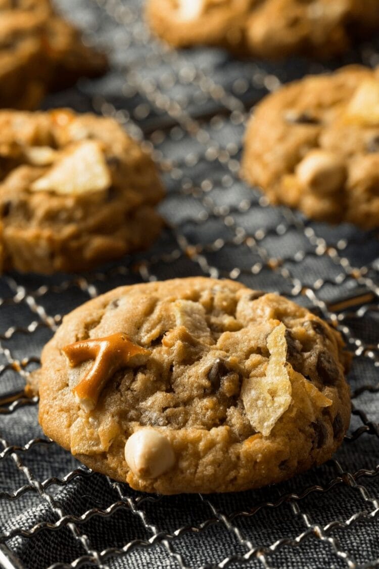 20 Super Bowl Cookies for the Big Game - Insanely Good
