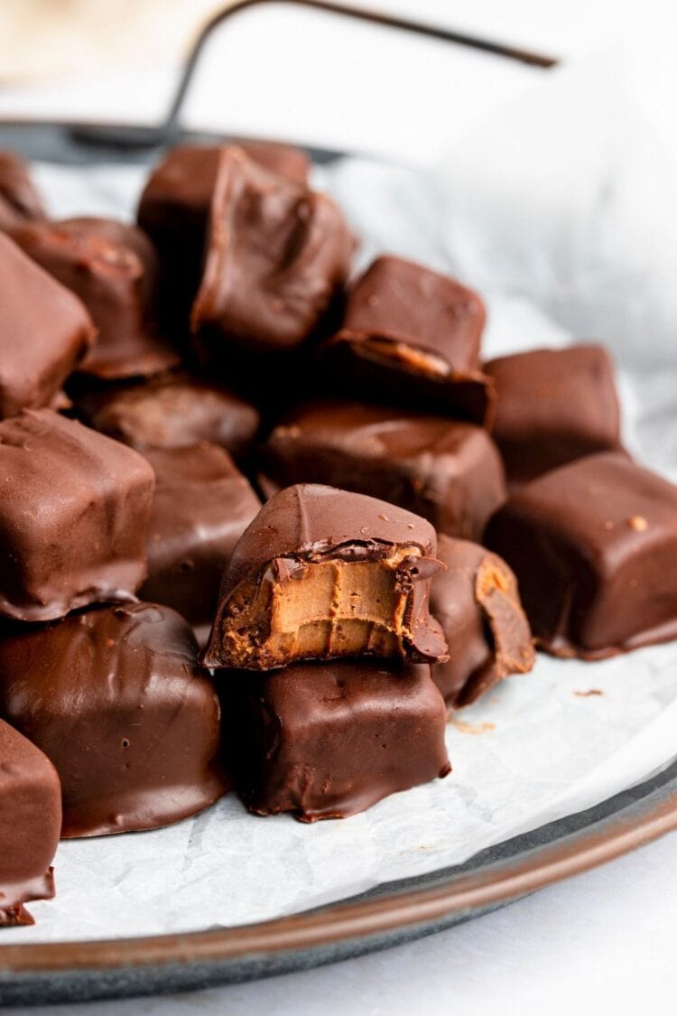 20 Easy Chocolate Candy Recipes - Insanely Good