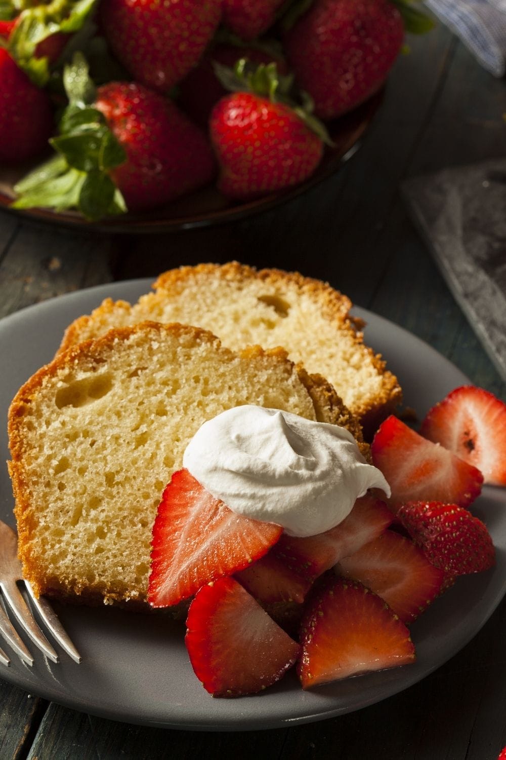 23 Fresh Strawberry Breakfast Recipes - Insanely Good