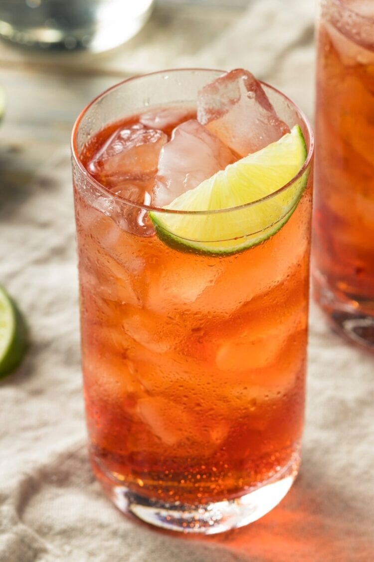 10 Best Camping Cocktails - Insanely Good
