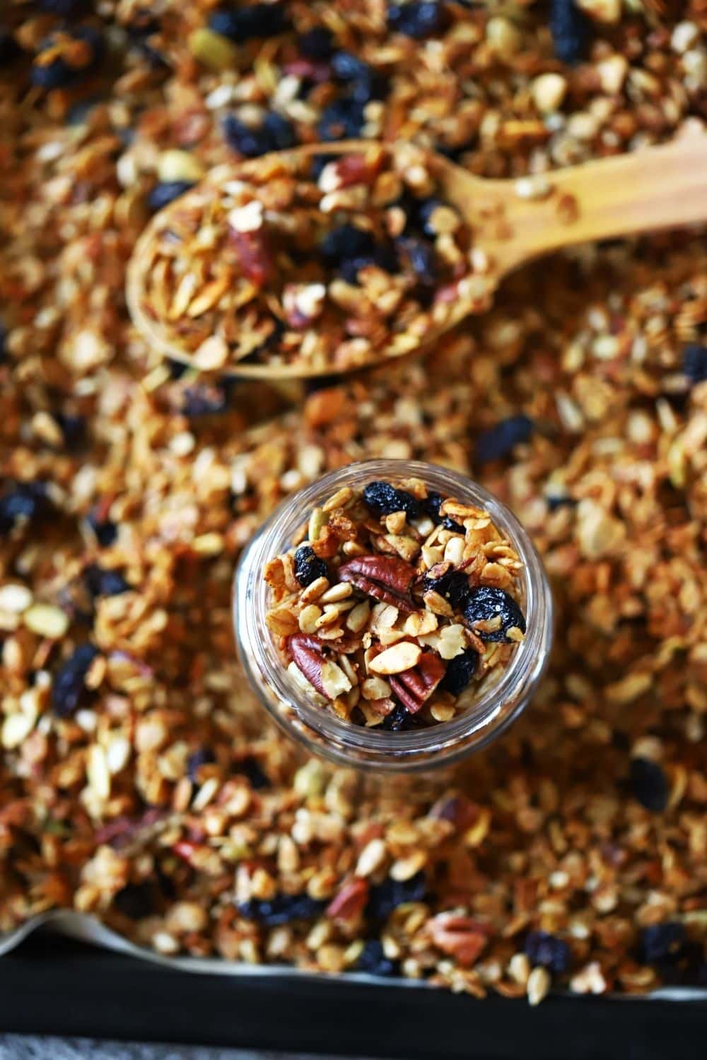 15 Homemade Granola Recipes - Insanely Good