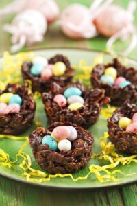 25 Keto Easter Desserts (Low Carb Recipes) - Insanely Good