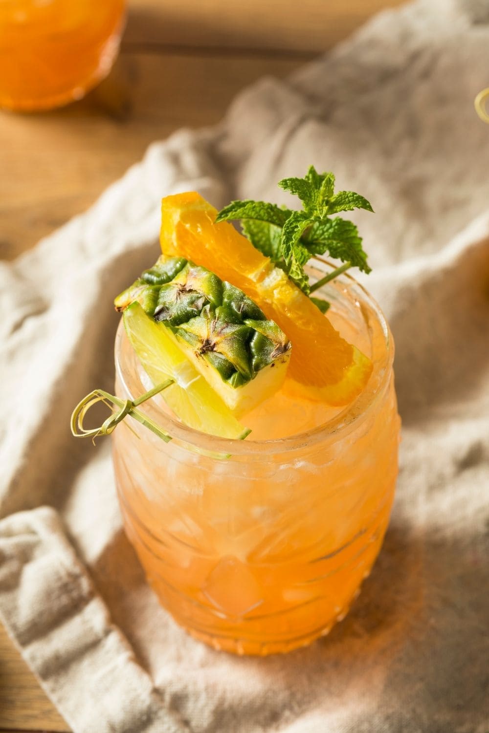 13 Easy Tiki Drinks for a Taste of the Tropics - Insanely Good