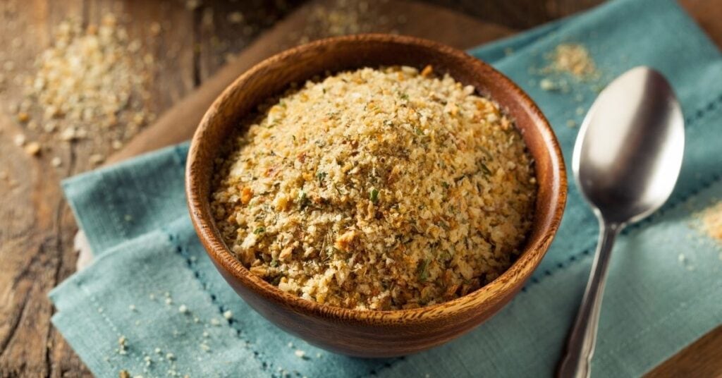 Toasted Breadcrumbs (How To Make & Use Them) - Insanely Good