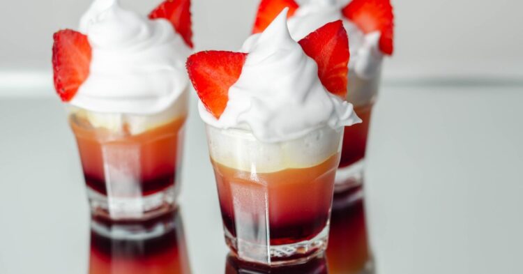 17 Lemon Vodka Recipes (+ Easy Cocktails) - Insanely Good