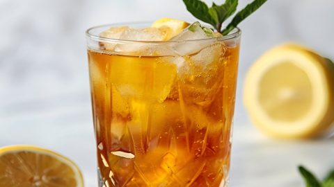 Easy Sun Tea Recipe - Insanely Good