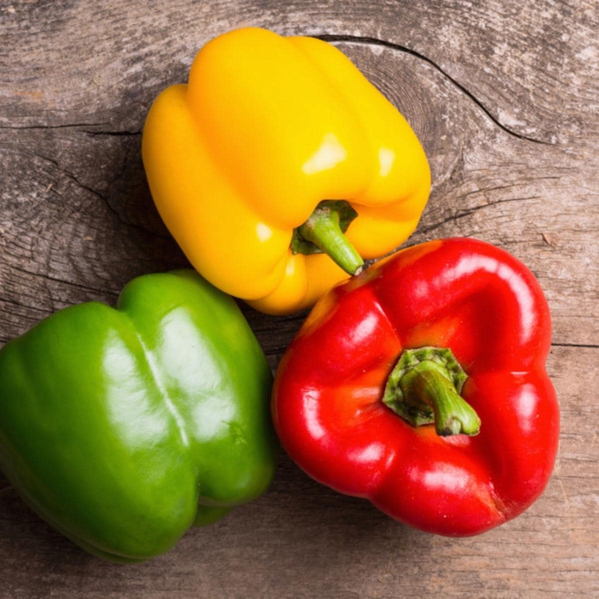 36 Best Salad Toppings That Go Beyond Bacon - Insanely Good