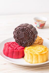 17 Easy Mooncake Recipes and Filling Ideas - Insanely Good