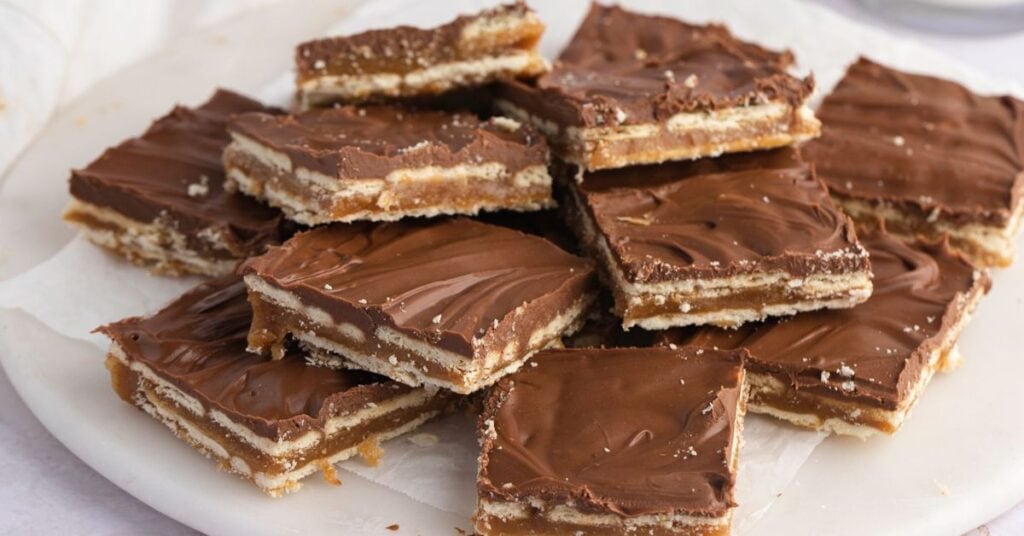 Gooey Butter Bars (+ Easy Recipe) - Insanely Good