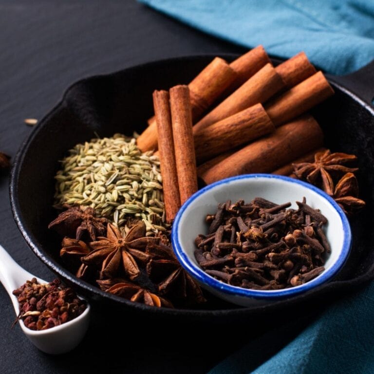 10 Best Old Bay Seasoning Substitutes - Insanely Good
