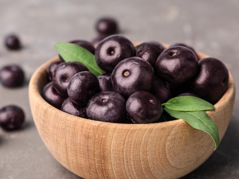 25 Different Types of Berries to Benefit Your Health - Insanely Good