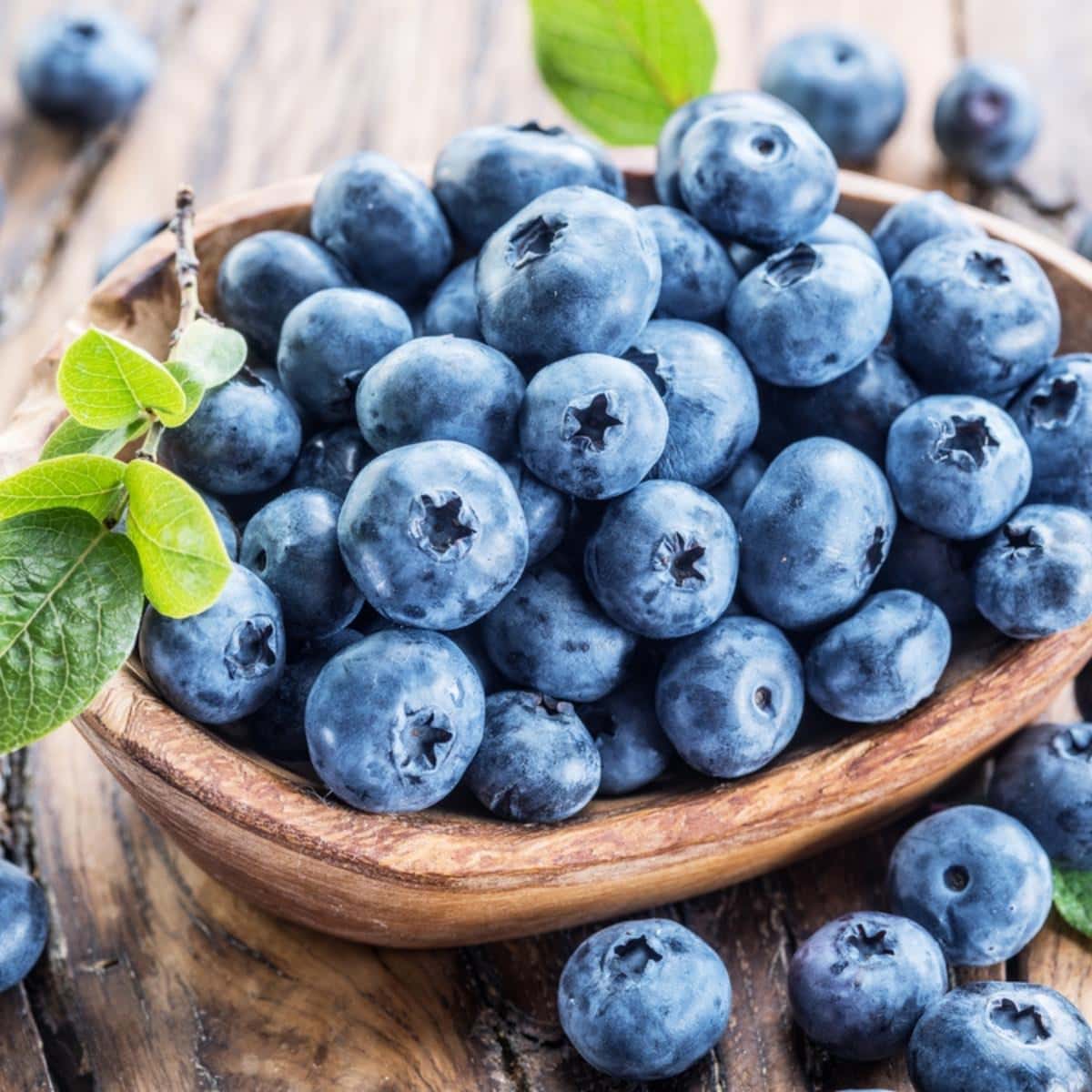 20 Naturally Blue Fruits (+ Foods List) - Insanely Good