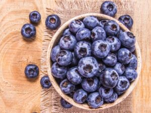 25 Different Types of Berries to Benefit Your Health - Insanely Good