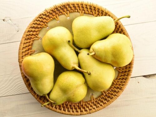 17 Types of Pears (Different Varieties) - Insanely Good