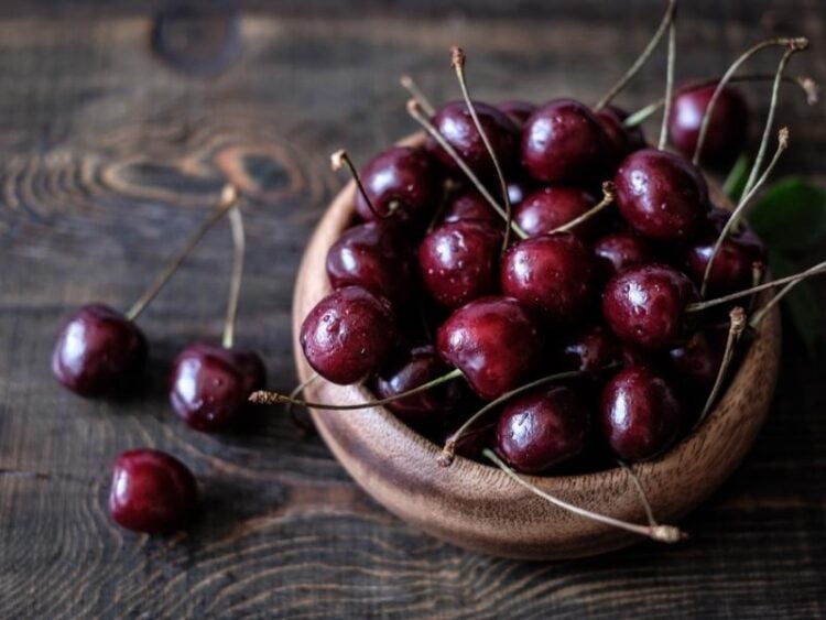 25 Different Types of Cherries (+ Tasty Varieties) - Insanely Good