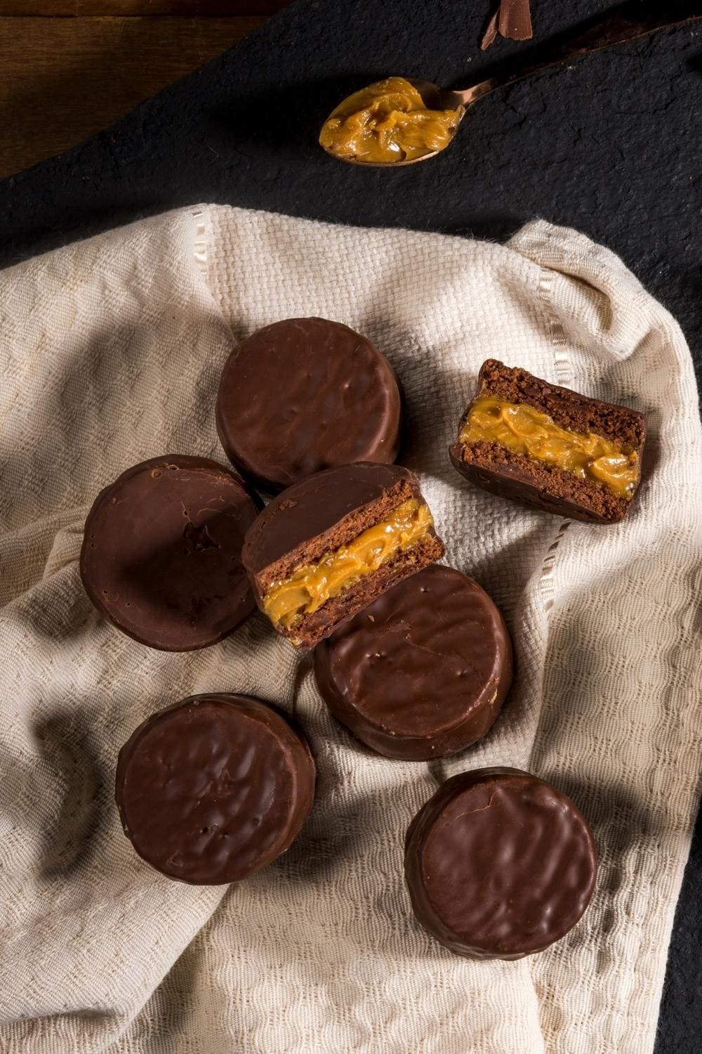 15 Dulce de Leche Recipes (Easy Desserts) - Insanely Good