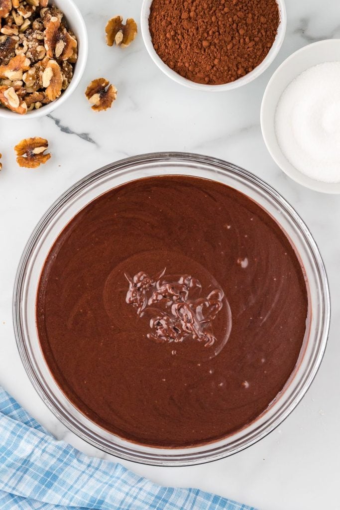 Texas Sheet Cake Recipe - Insanely Good