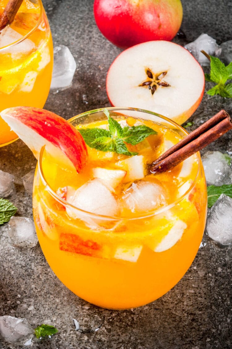 15 Best Fall Rum Cocktails (+ Easy Recipes) - Insanely Good