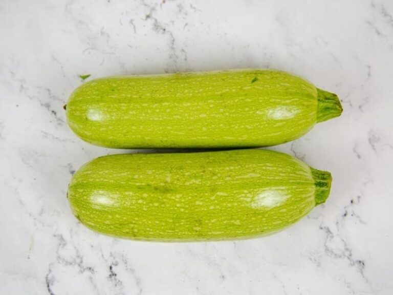 25 Types of Squash That Go Beyond Butternut - Insanely Good