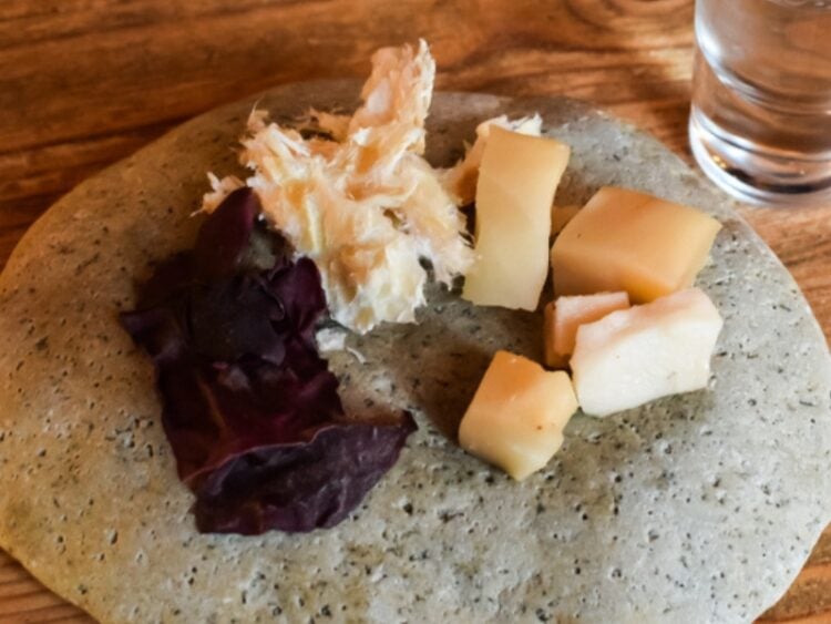 23 Popular Icelandic Foods You Have To Try - Insanely Good