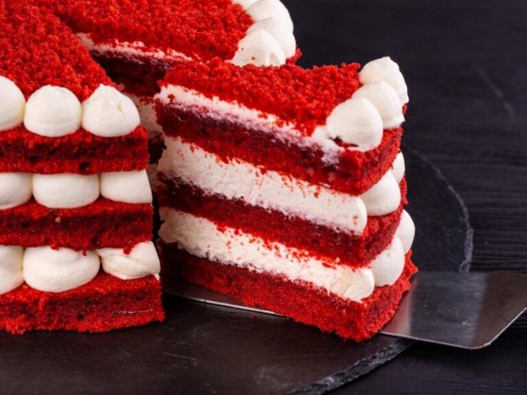 30 Best Types of Cake (+ Different Varieties) - Insanely Good