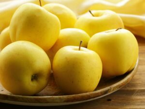 27 Yellow Fruits (Different Types) - Insanely Good