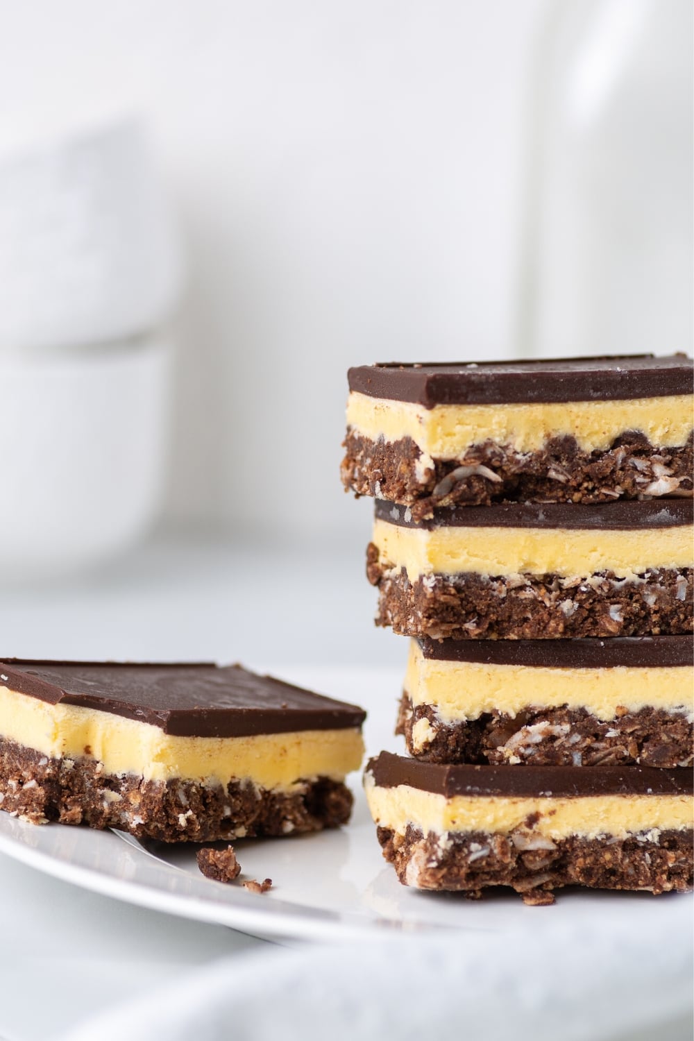 Classic Nanaimo Bars Recipe - Insanely Good