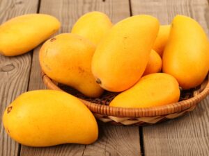 27 Yellow Fruits (Different Types) - Insanely Good