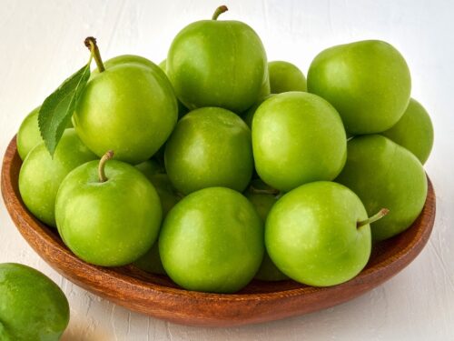 33 Best Green Fruits and How to Eat Them - Insanely Good