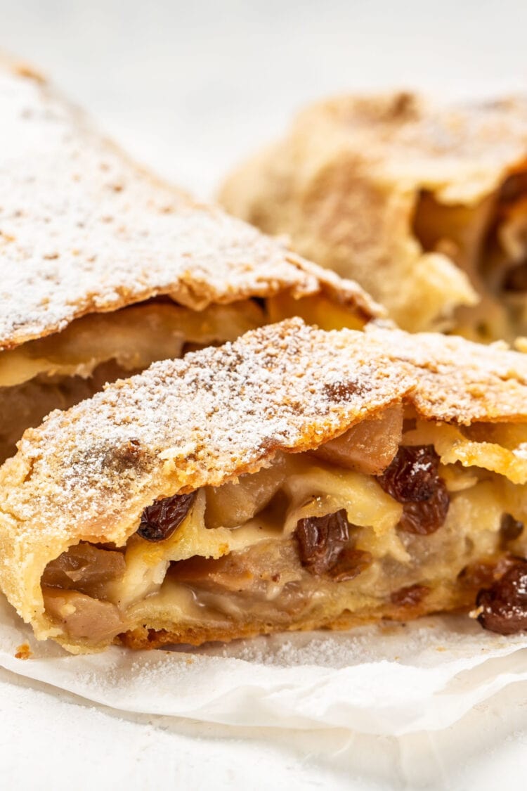 Easy Apple Strudel Recipe - Insanely Good