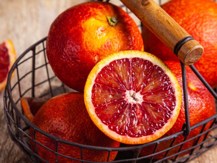 17 Different Orange Fruits You'll Love - Insanely Good