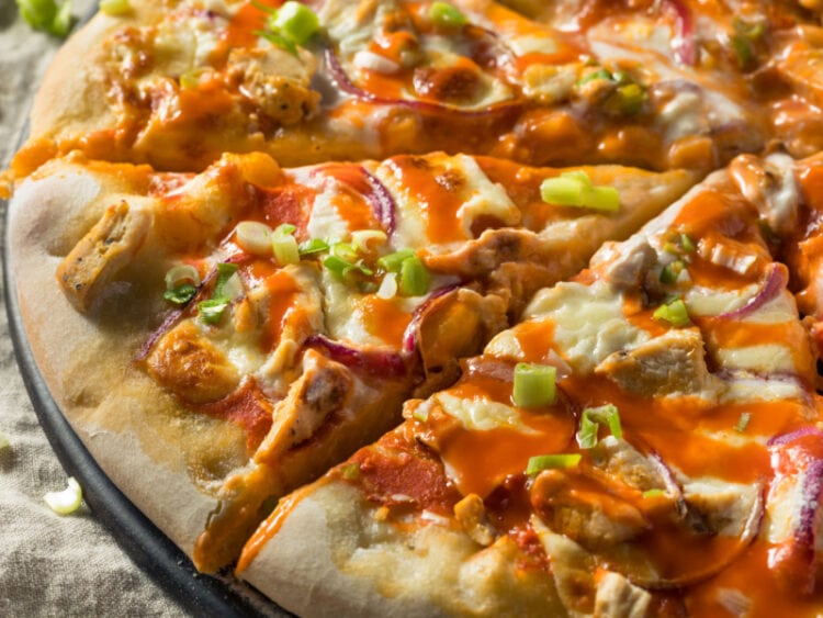 13 Popular Types of Pizza No One Can Resist - Insanely Good