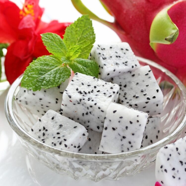 30 Popular Asian Fruits to Try - Insanely Good
