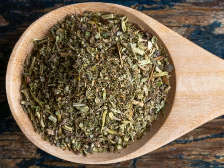 10 Substitutes for Basil (Best Options) - Insanely Good