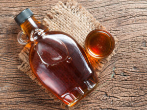 7 Best Substitutes for Golden Syrup - Insanely Good