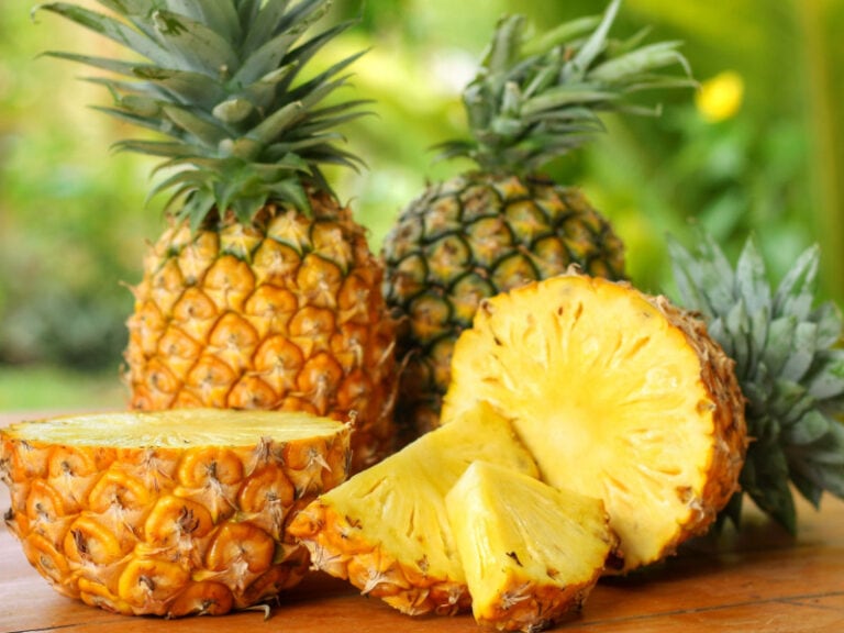 25 Best Filipino Fruits to Try Today - Insanely Good