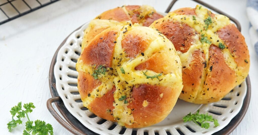 24 Best Breakfast Breads - Insanely Good