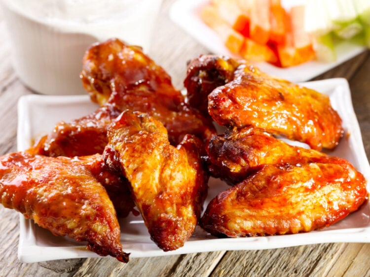 12 Best Wingstop Flavors (Ultimate Guide) - Insanely Good
