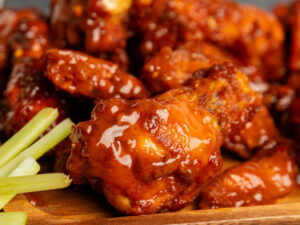 12 Best Wingstop Flavors (Ultimate Guide) - Insanely Good