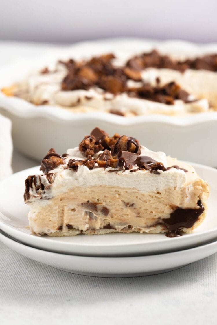 Reese’s Peanut Butter Pie (Easy Recipe) - Insanely Good