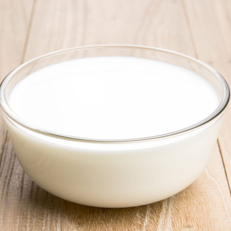 7 Best Sweetened Condensed Milk Substitutes - Insanely Good