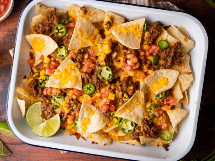 How to Reheat Nachos (5 Ways to Keep Them Crispy) - Insanely Good